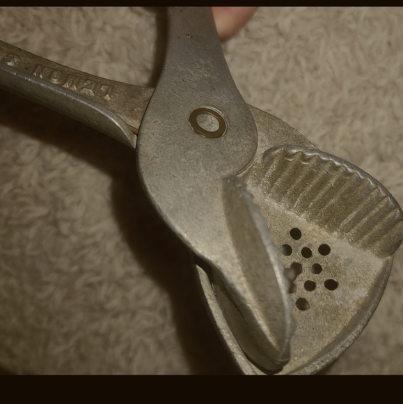 Kitchen | Vintage Lemon Squeezer | Poshmark